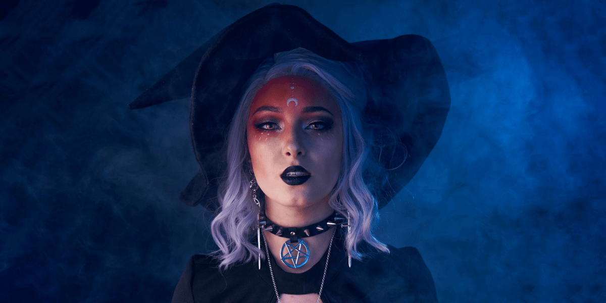 Fallcosplay Just Dropped a Spooky yet Seductive treat for Halloween ...